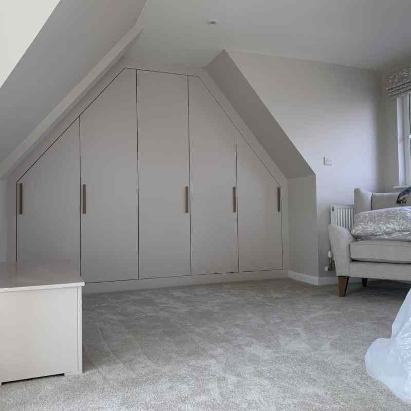 Fitted Shaker Style Wardrobes | Shaker Cabinet | Thomas Matthew