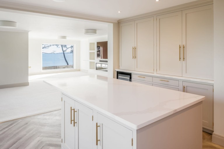 Scandi Style Kitchen - Thomas Matthew Bespoke Kitchens & Furniture