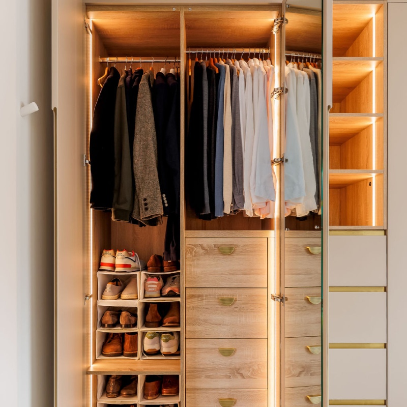 Fitted Wardrobe with Shoe Storage - Thomas Matthew Bespoke Kitchens ...