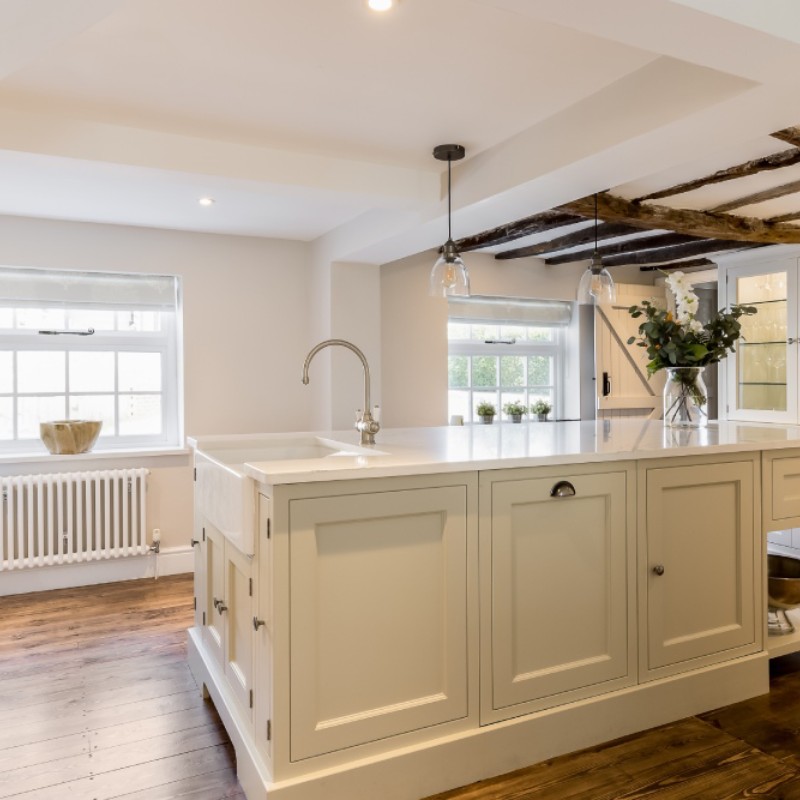 Walnut Kitchen - Thomas Matthew Bespoke Kitchens & Furniture