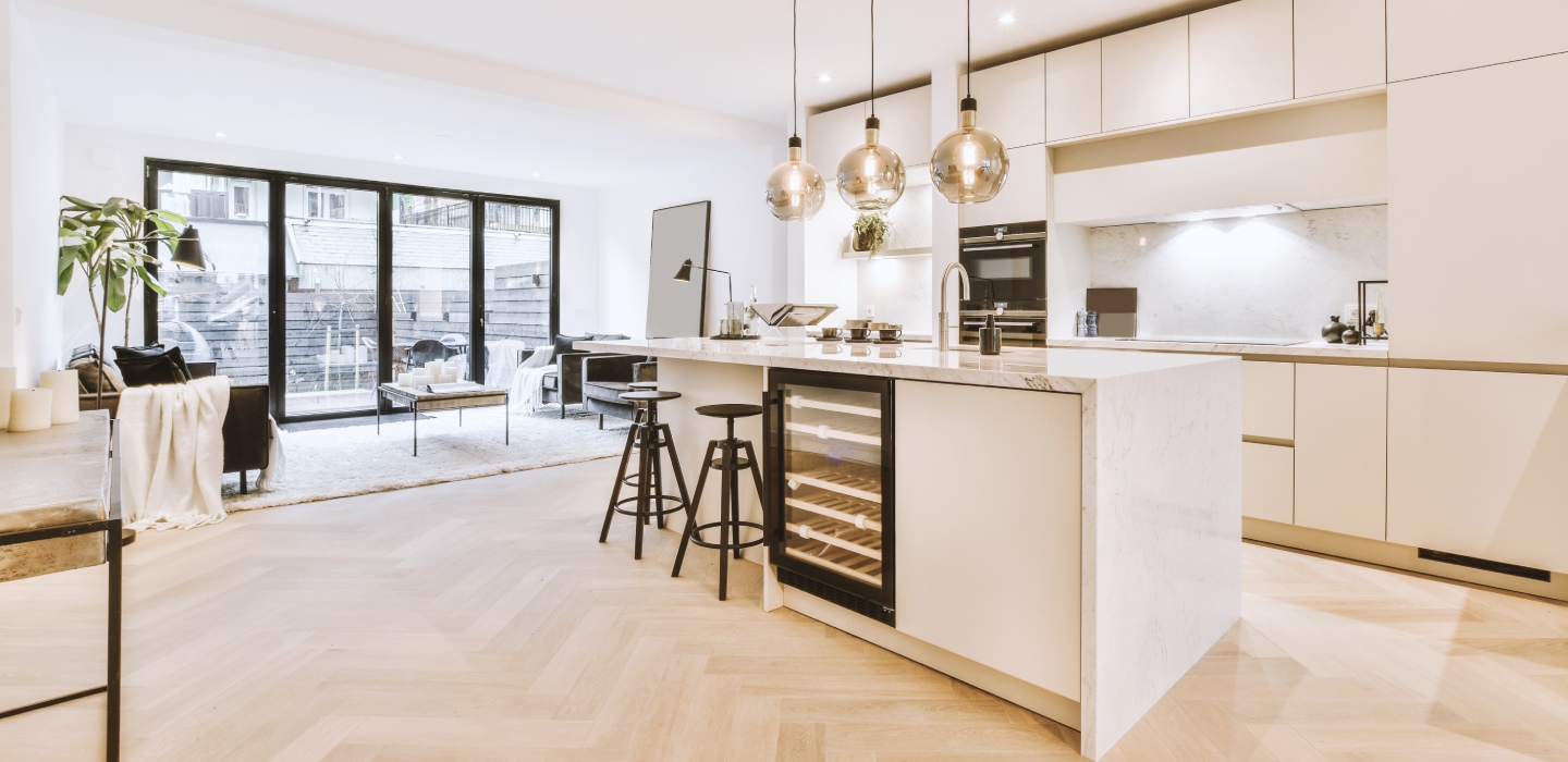 Open plan kitchen - Thomas Matthew Bespoke Kitchens & Furniture