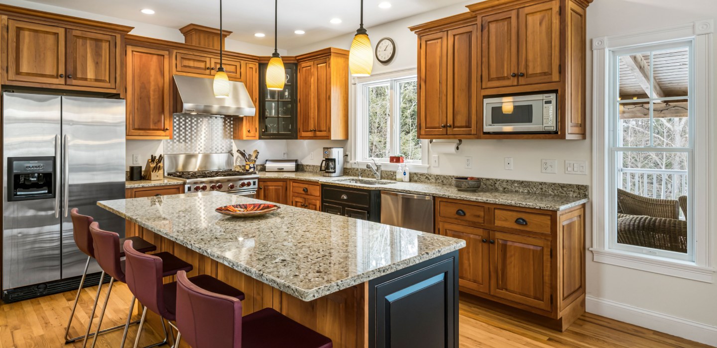 What colour countertops go best with walnut cabinets? - Thomas Matthew ...
